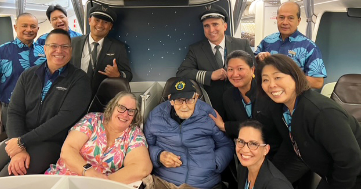Hawaiian Airlines Honors WWII Hero on Pearl Harbor Anniversary